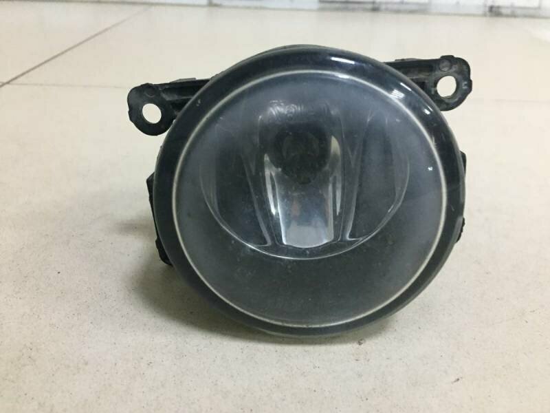 Фара противотуманная Renault Sandero 2009-2014 кат.номер: 8200074008