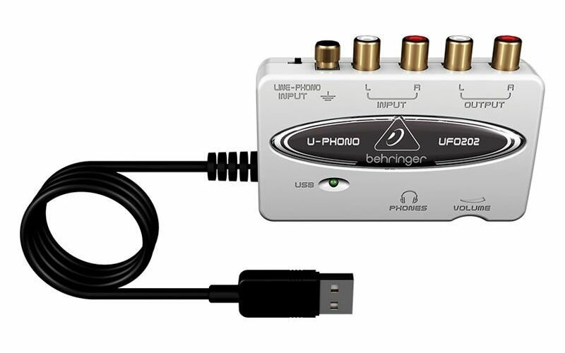 Behringer UFO202 внешний портативный звуковой интерфейс