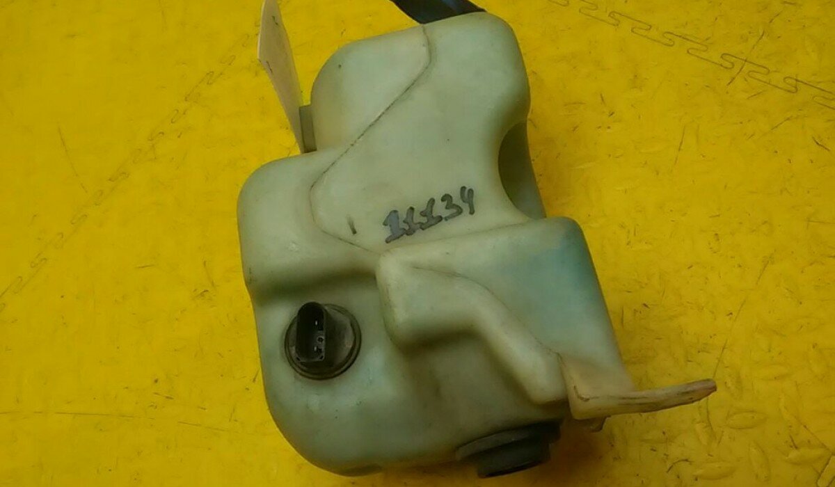 Бачок омывателя Golf IV/Bora Volkswagen 1J0955453B