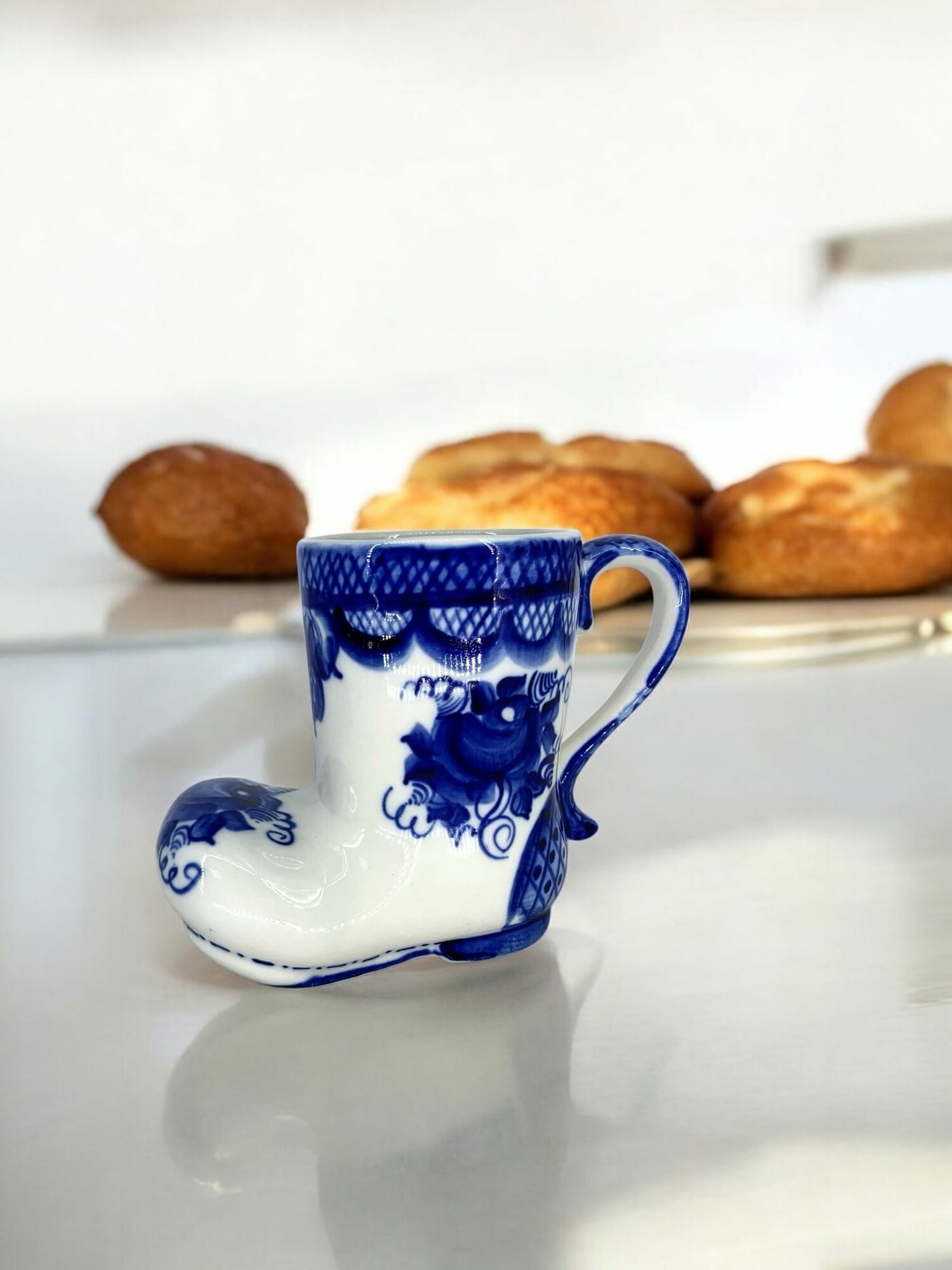 Кружка "Сапожок" 250 мл гжель фарфор ручная работа