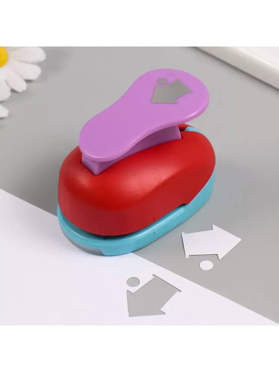 Дырокол фигурный рисунок 3,8х3,8 см "Дом"