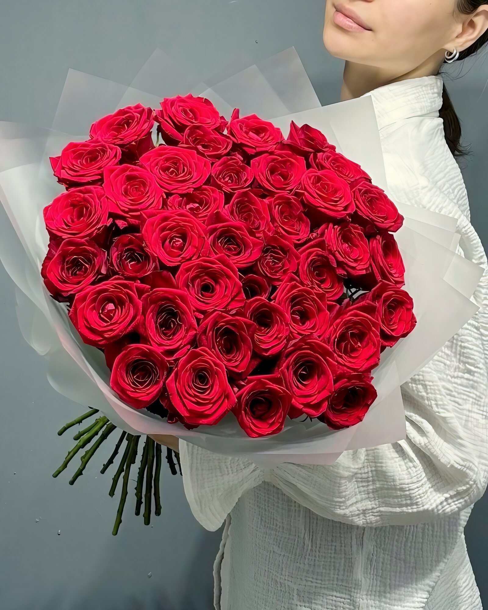Букет из красных роз 25 шт, красивый букет цветов, шикарный, премиум цветы, премиум букет