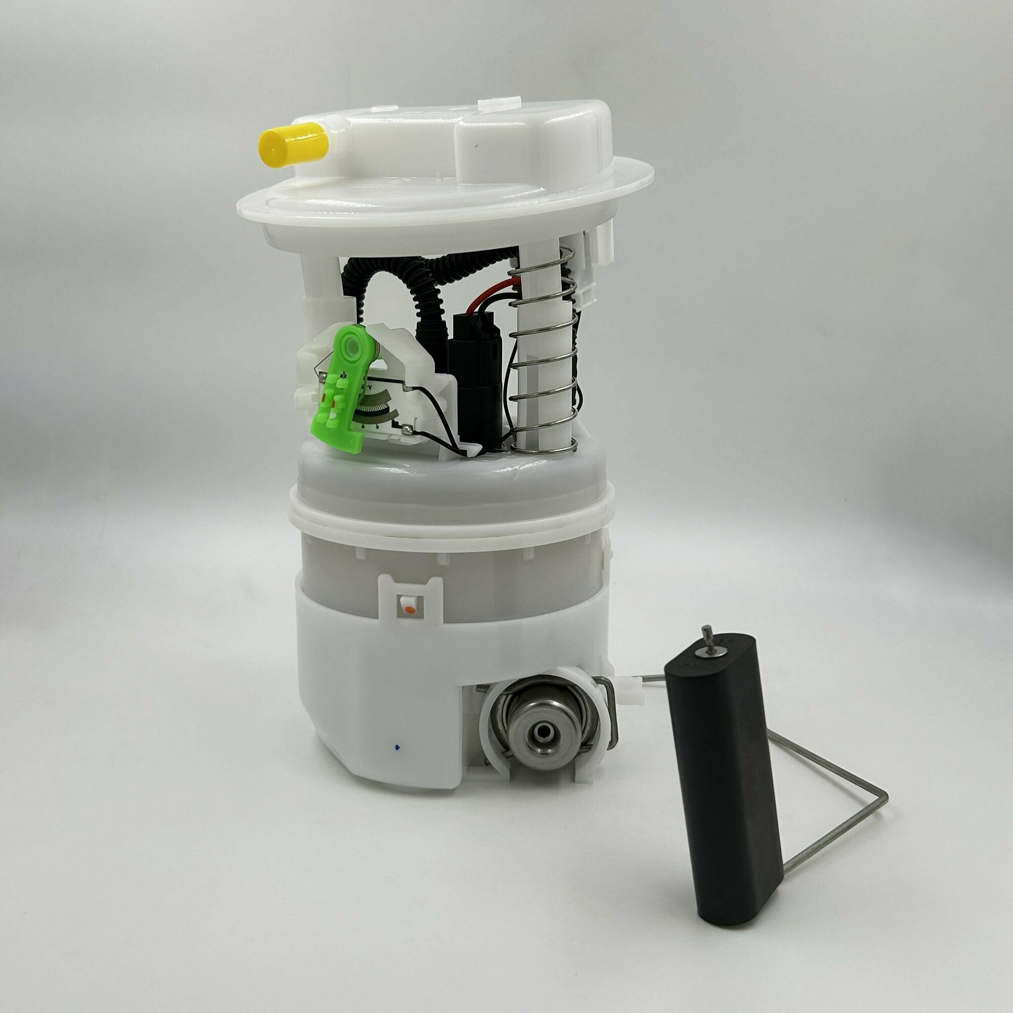 Насос топливный погружной, модуль для а/м Lada Largus - CARTRONIC арт. CRTR0100501