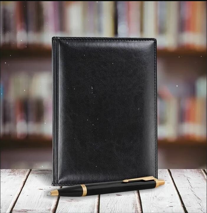 Подарочный набор: Ежедневник недатированный и Шариковая ручка Parker IM Metal, цвет: Black GT 1931666