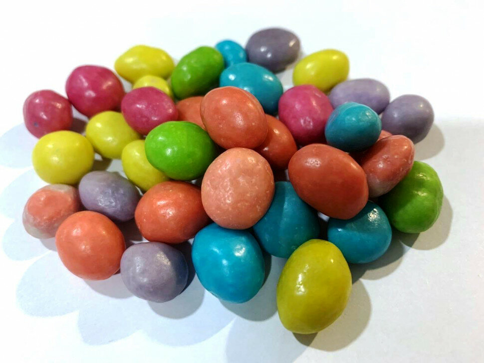 Драже "Цветное с изюмом" 100гр