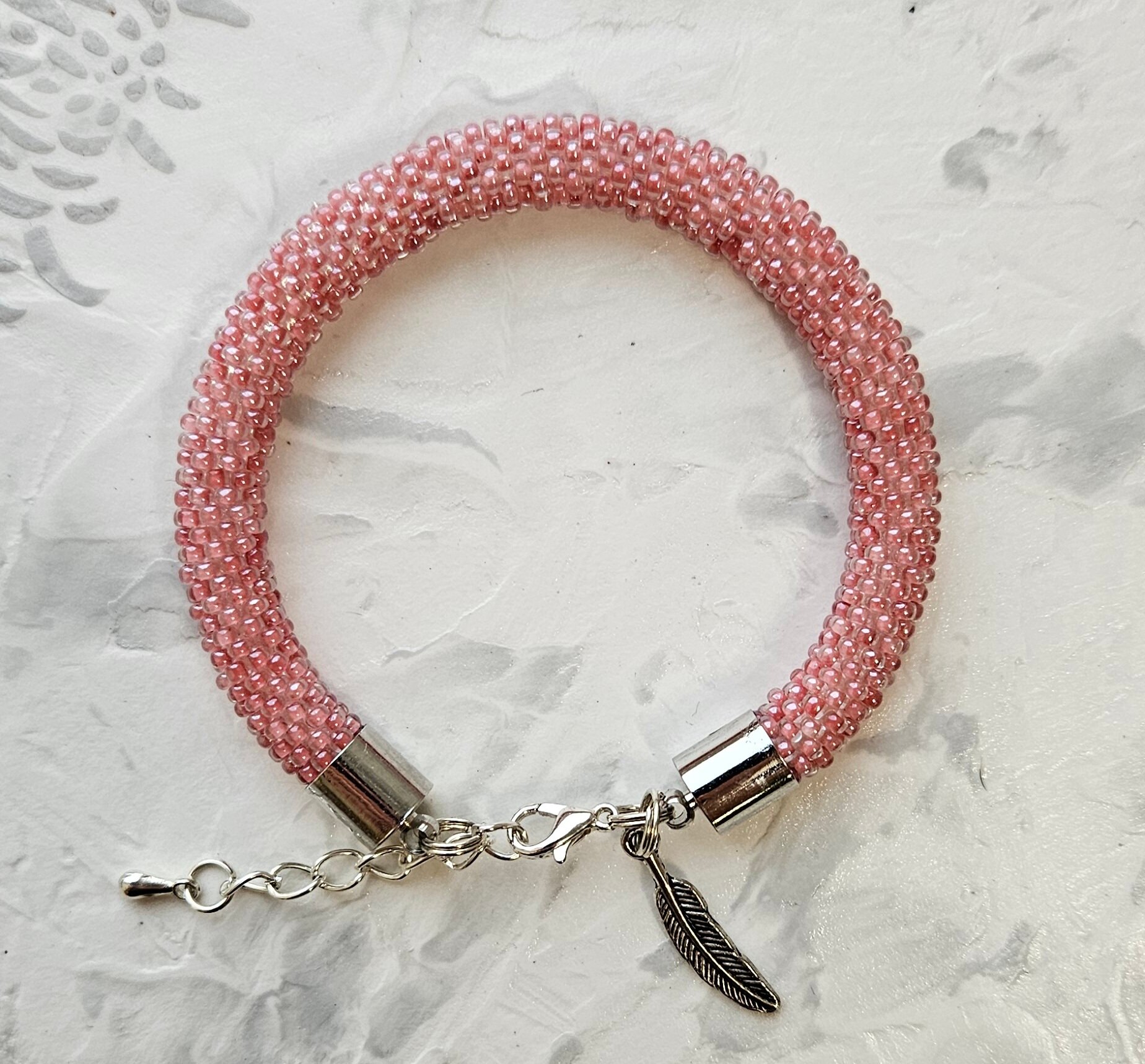 Браслет, бисер