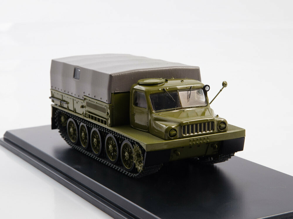 Масштабная модель Артиллерийский гусеничный тягач АТС-59