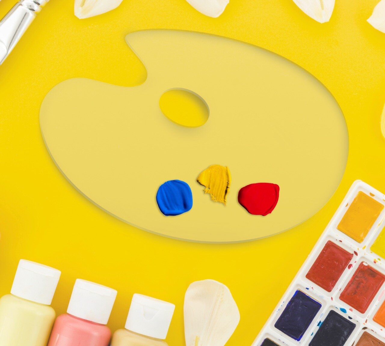 Палитра 20 х 30 см для смешивания красок овальная прозрачная из акрила