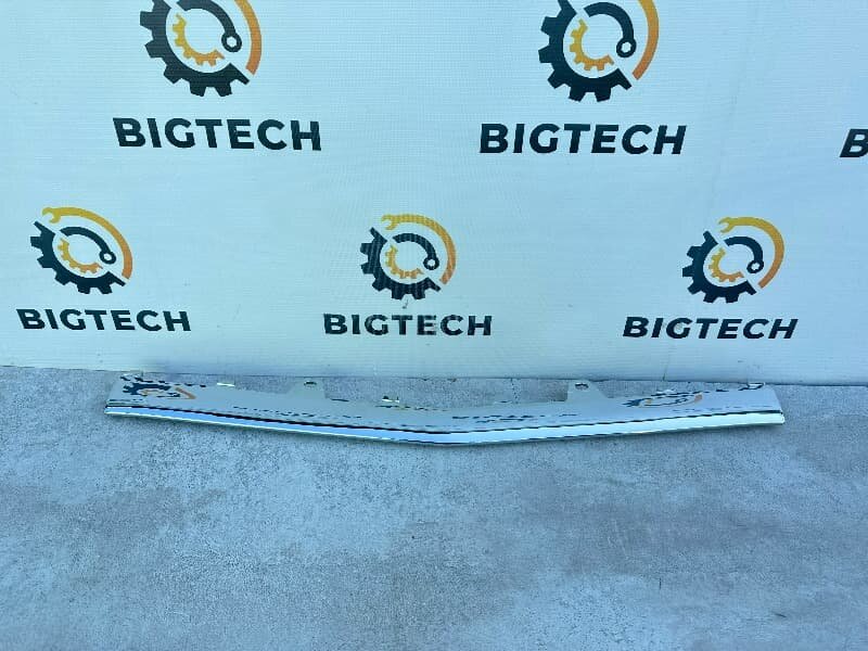 Молдинг переднего бампера центральный Mercedes Benz E-Class S212 W212 A2128852674