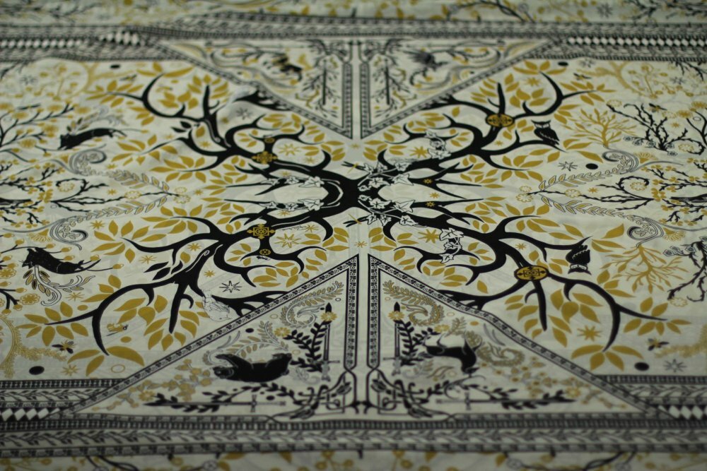 Ткань купонный крепшифон с золотисто-черным рисунком, ширина 1.39 м