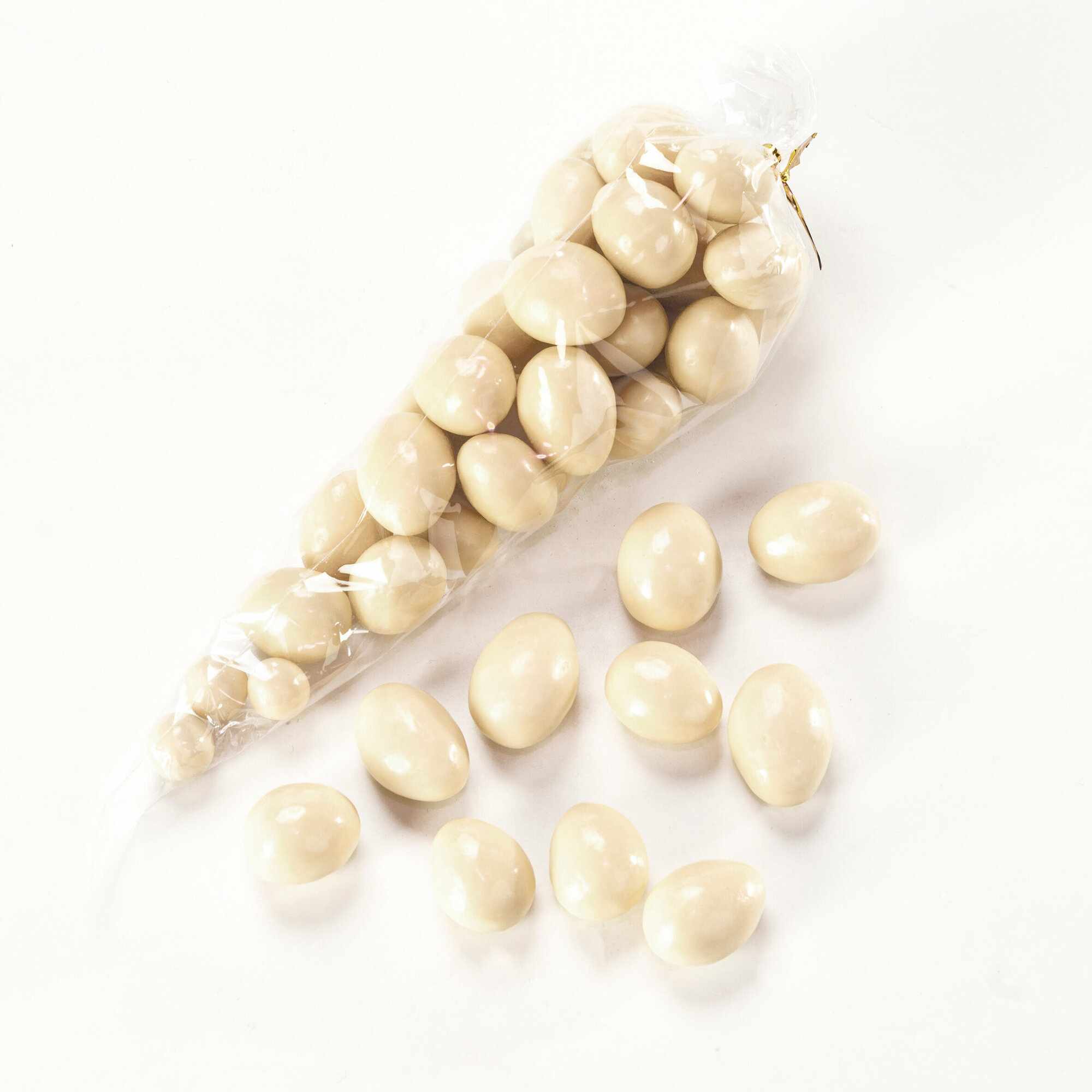 Миндаль в белой шоколадной глазури 150 гр.