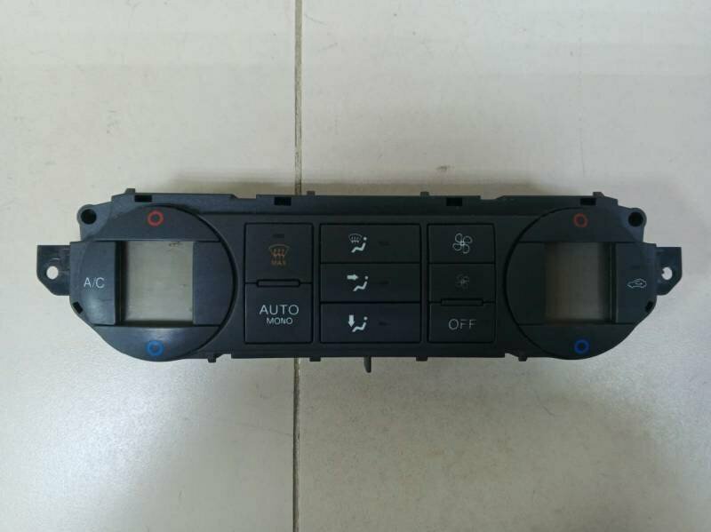 Блок управления климатической установкой Ford Focus 2 DA 2005-2008 кат.номер: 6N4T18C612AC