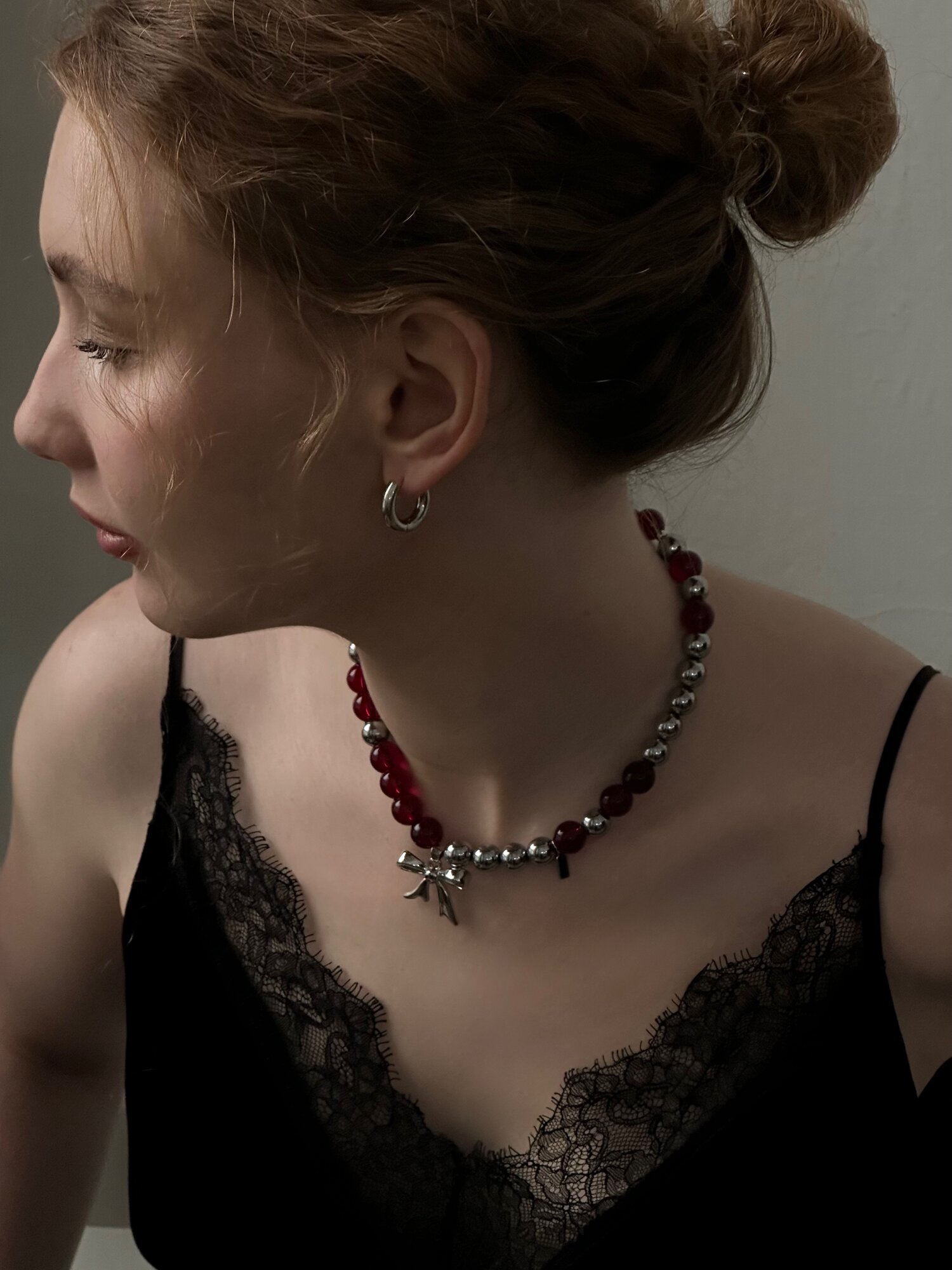 Колье, стекло