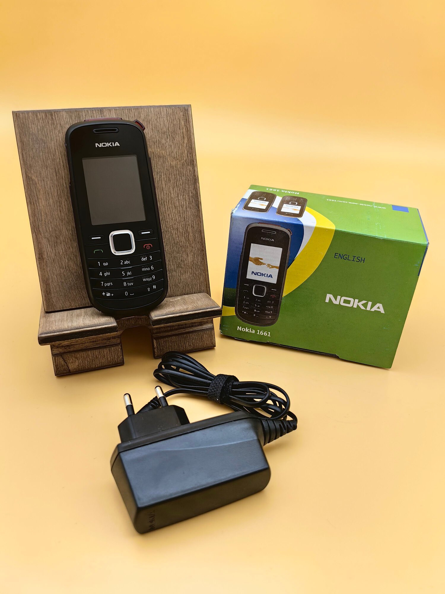 Мобильный раритетный кнопочный телефон Nokia 1661, Черный, Ретро