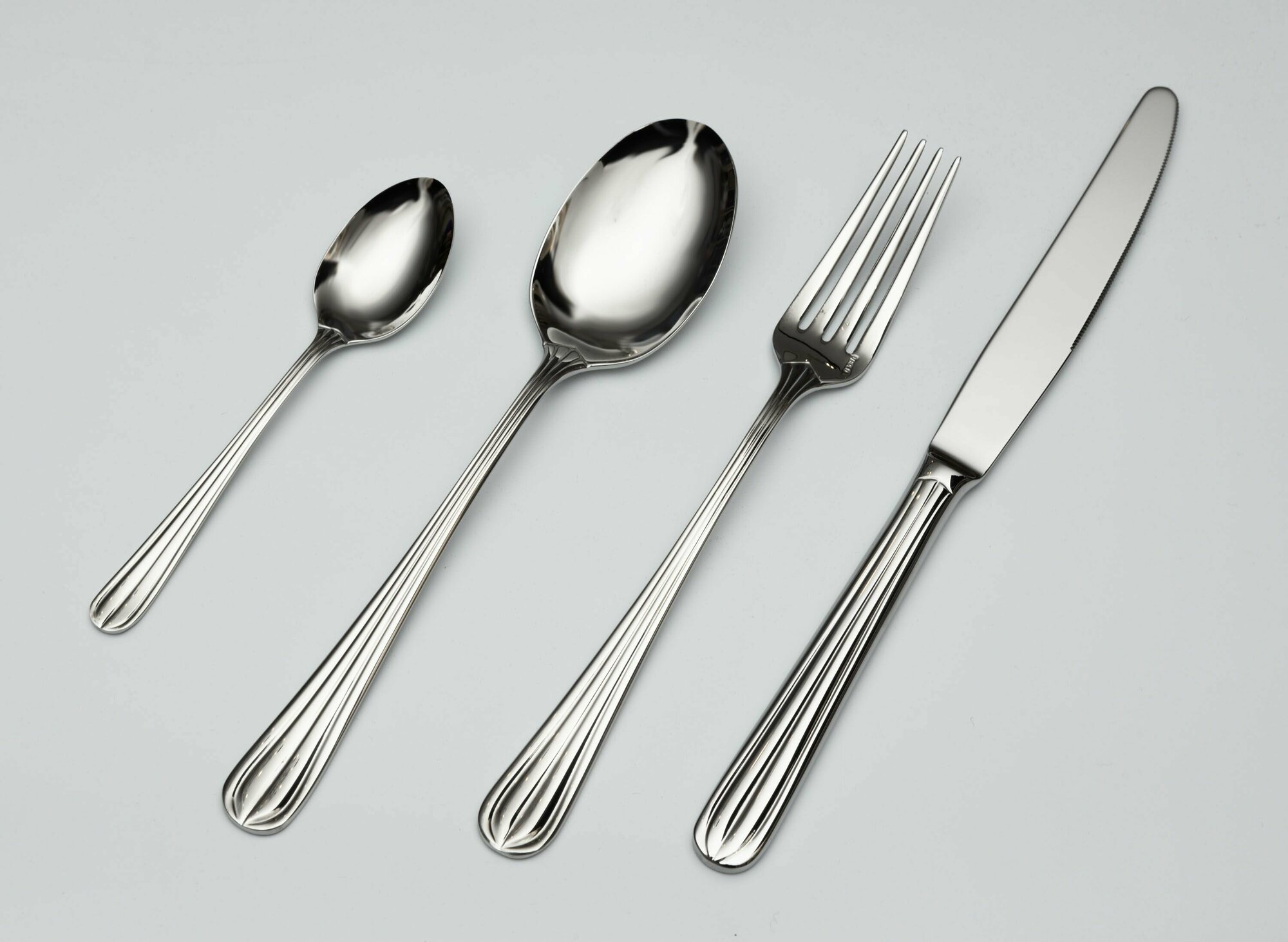 Столовые приборы Belo Inox DUO сталь 18/10, 24 шт.(6 ложек + 6 вилок + 6 ножей + 6 чайных ложек)