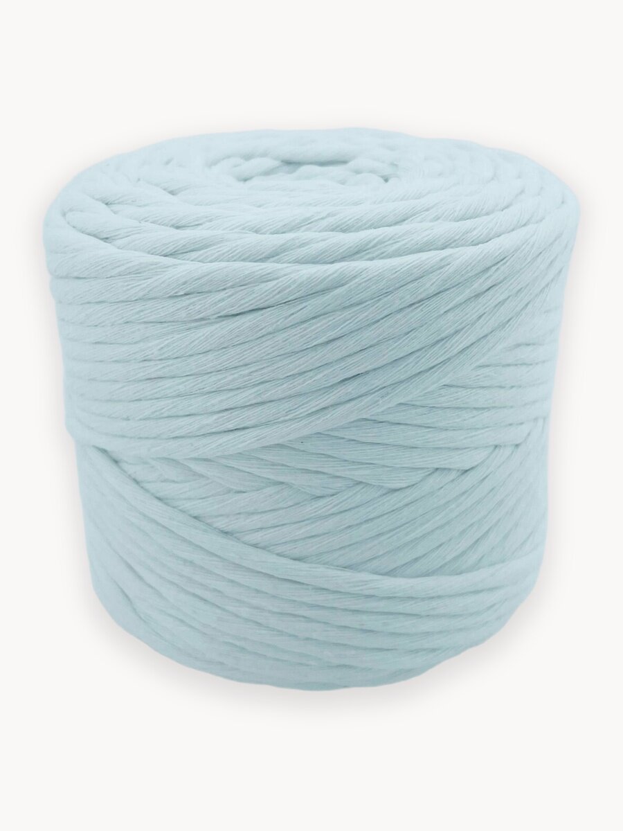 Шнур для рукоделия и макраме Dolly Hobby 80% хлопок 100 метров, 4 мм, цвет белоснежный