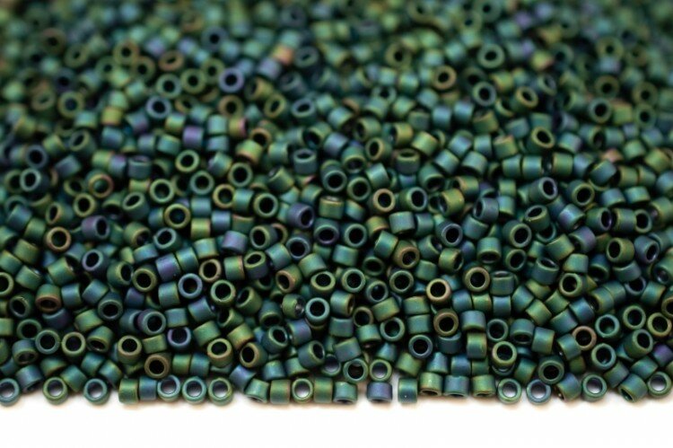 Бисер японский TOHO Treasure цилиндрический 11/0 #0706 изумрудный, матовый ирис, 5 грамм