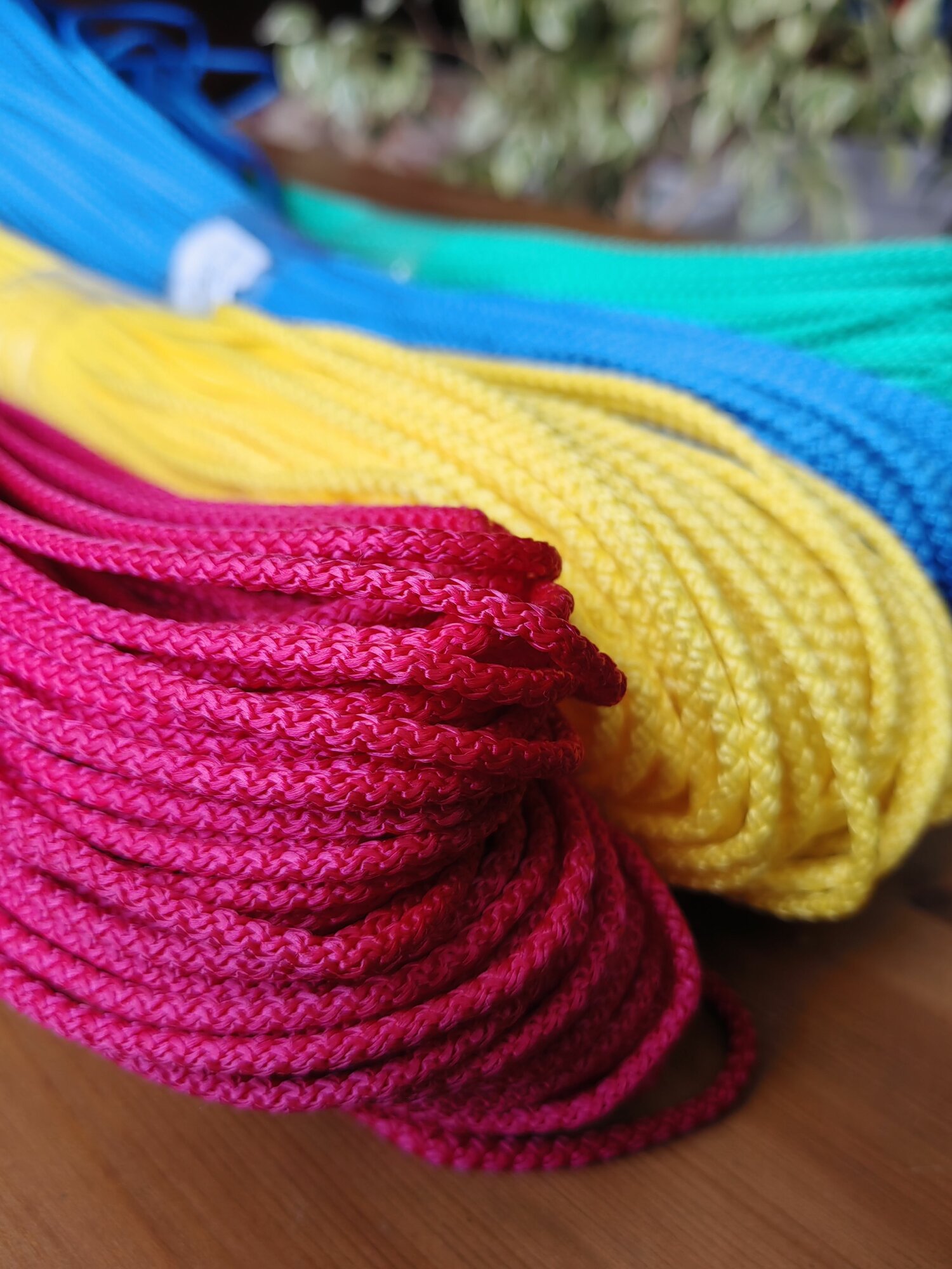 Веревка бельевая 100м шнур 4 мм