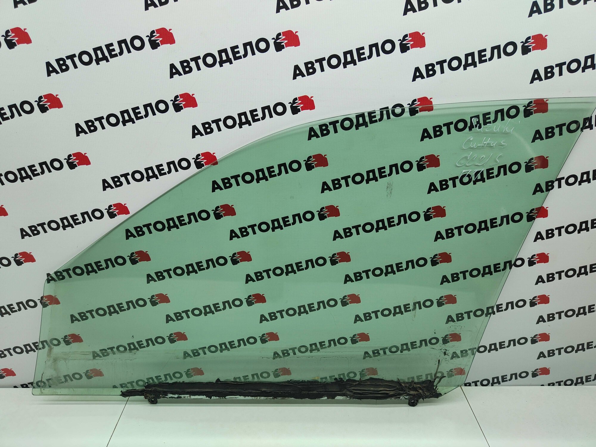 Стекло двери переднее правое Suzuki Cultus GC21 99