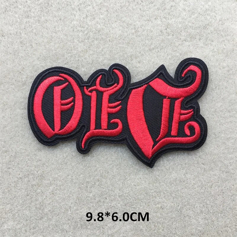 Вышитые нашивки рок-групп Красный, RB-0110