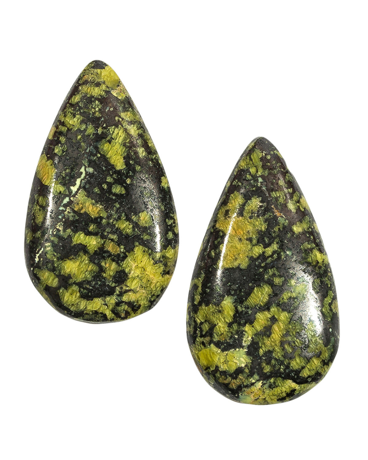 Пара кабошонов из лизардита, размер 38х22х5 мм, вес 16 грамм, месторождение: Хакасия