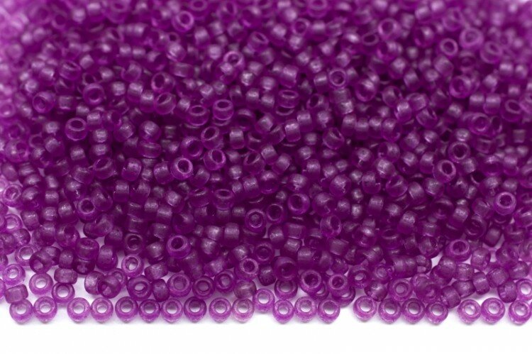 Бисер японский MIYUKI круглый 15/0 #1620 лаванда, полуматовый прозрачный, 10 грамм
