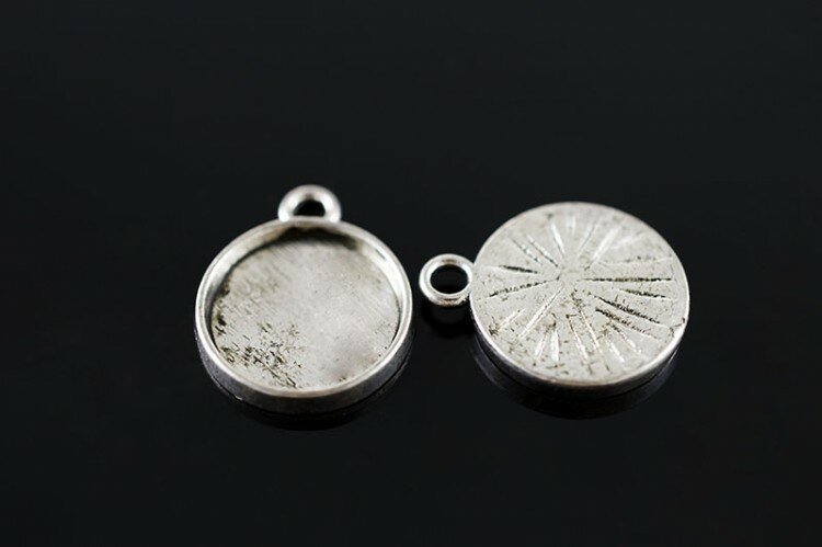 Основа кулона под кабошон Круглая 17,5х14,5х2,5мм, размер кабошона 12,5мм, отверстие 2мм, цвет античное серебро, сплав металлов, 20-017, 1шт