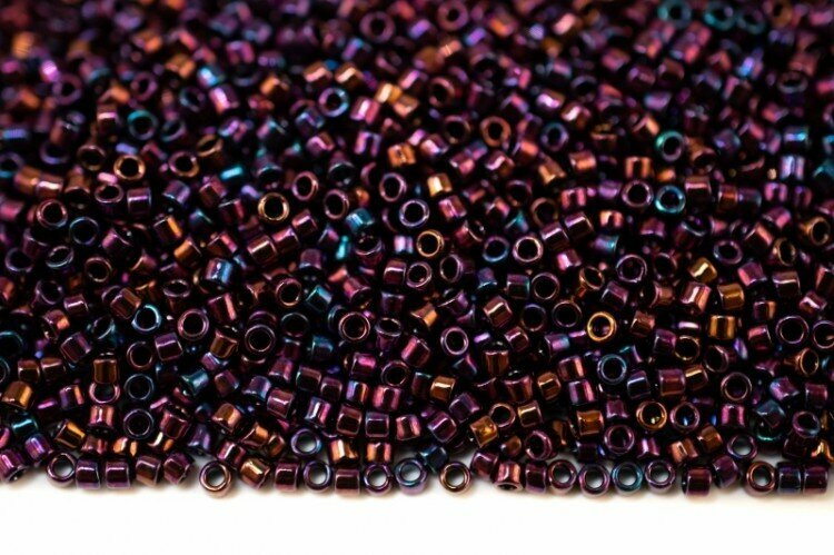 Бисер японский TOHO Treasure цилиндрический 11/0 #0503 темный аметист, металлизированный золотом, 5 грамм