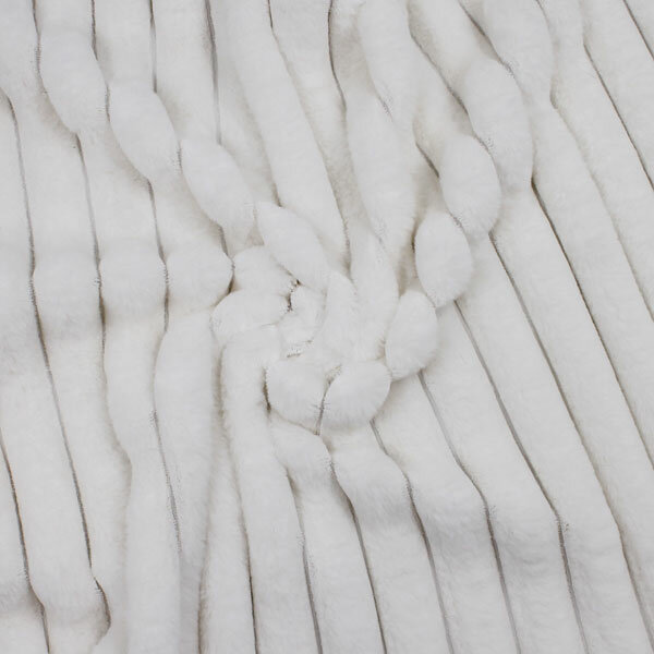 Искусственный мех Ткани-100, ширина 1,4 м, белый с полосками, ворсовый, 1 м