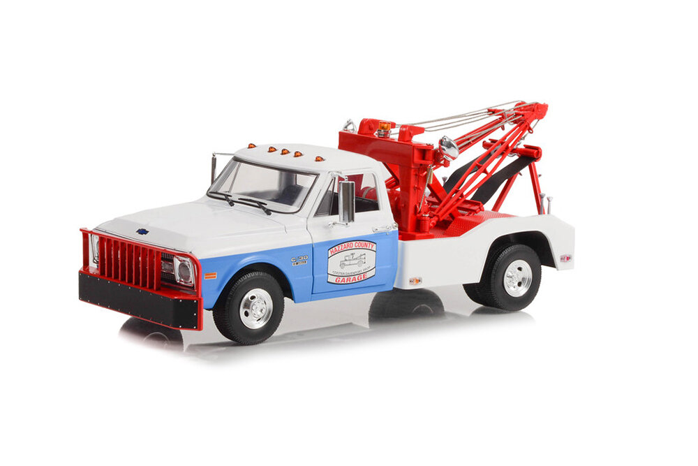 Модель коллекционная GREENLIGHT Chevrolet C-30 эвакуатор hazzard county garage 1969