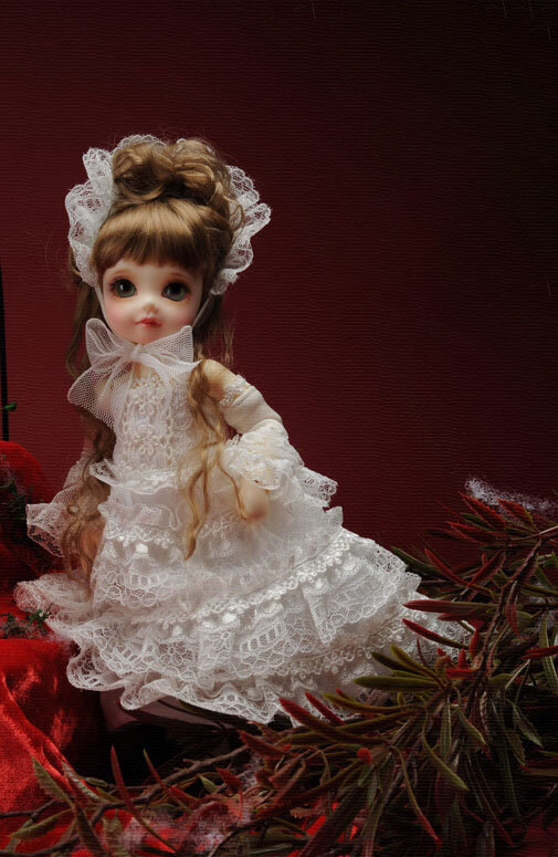 Кукла Dollmore Tialra White Arra (Доллмор Арра, Белая тиара)