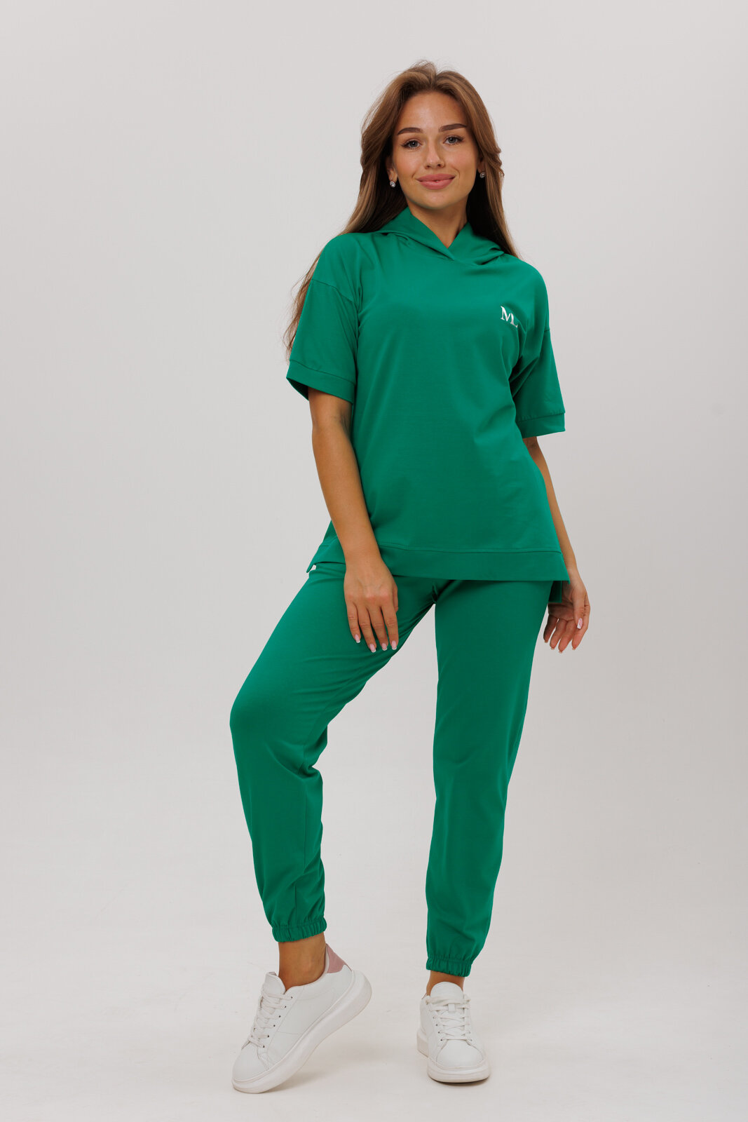 Костюм спортивный