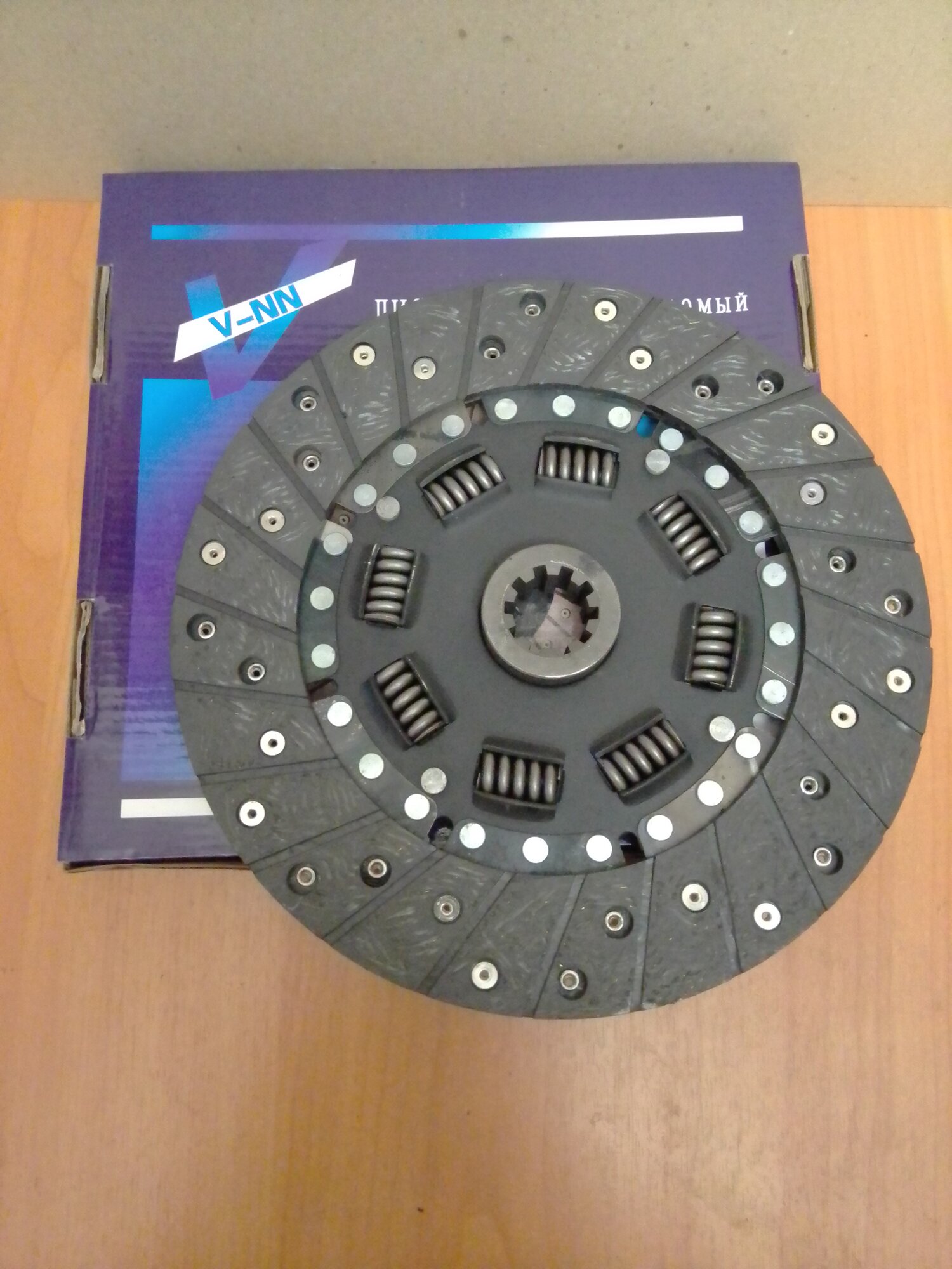 Диск сцепления ведомый 421-1601130 для а/м Газель , Газель Бизнес, Соболь с УМЗ-4215,4216; УАЗ с УМЗ-4213,4218 ( вал КПП 29 мм.). V-NN