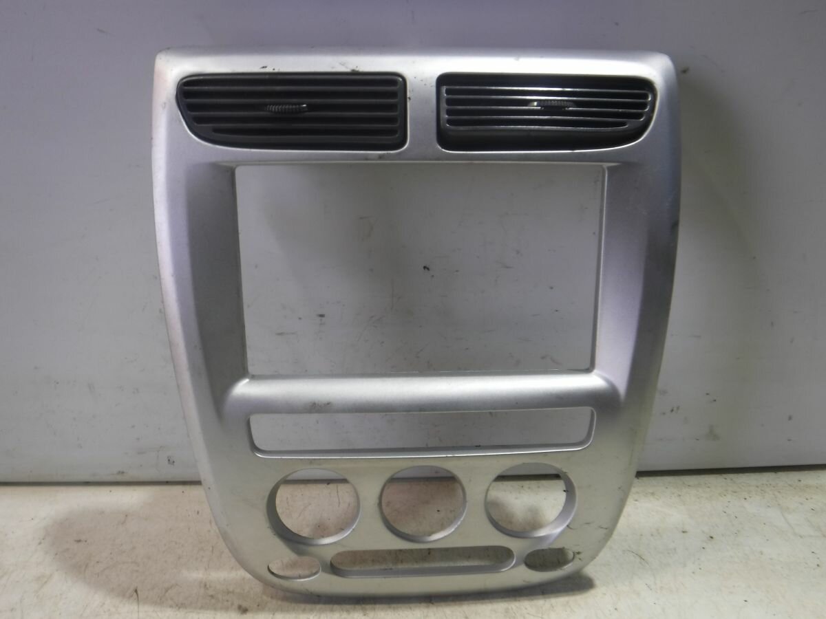 Рамка магнитолы Chery QQ6 (S21) S21 (2006—2011) S215305310