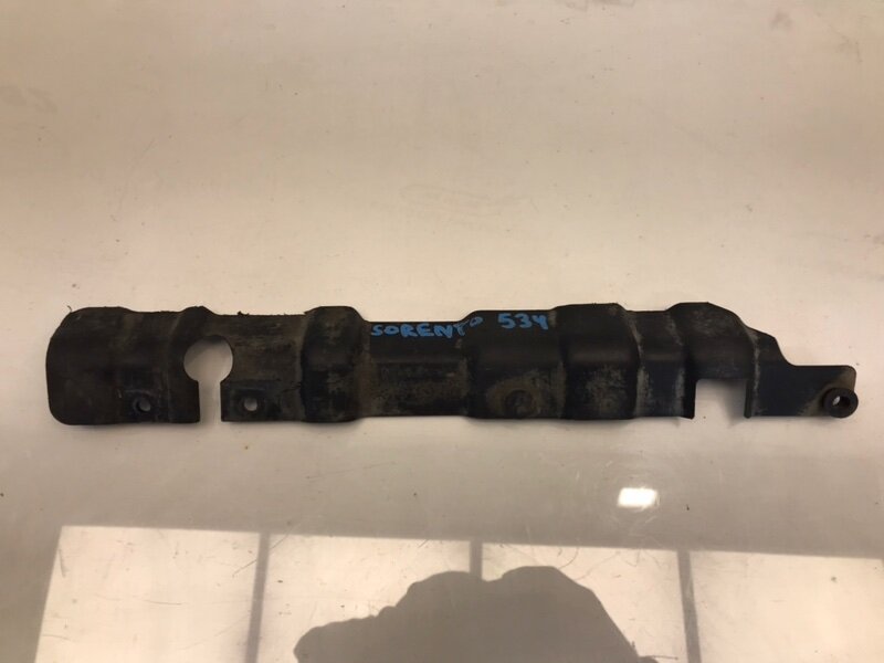 Б/У Дефлектор радиатора Kia Sorento 2007 BL G6DB 41273 Hyundai-KIA арт. 400130190