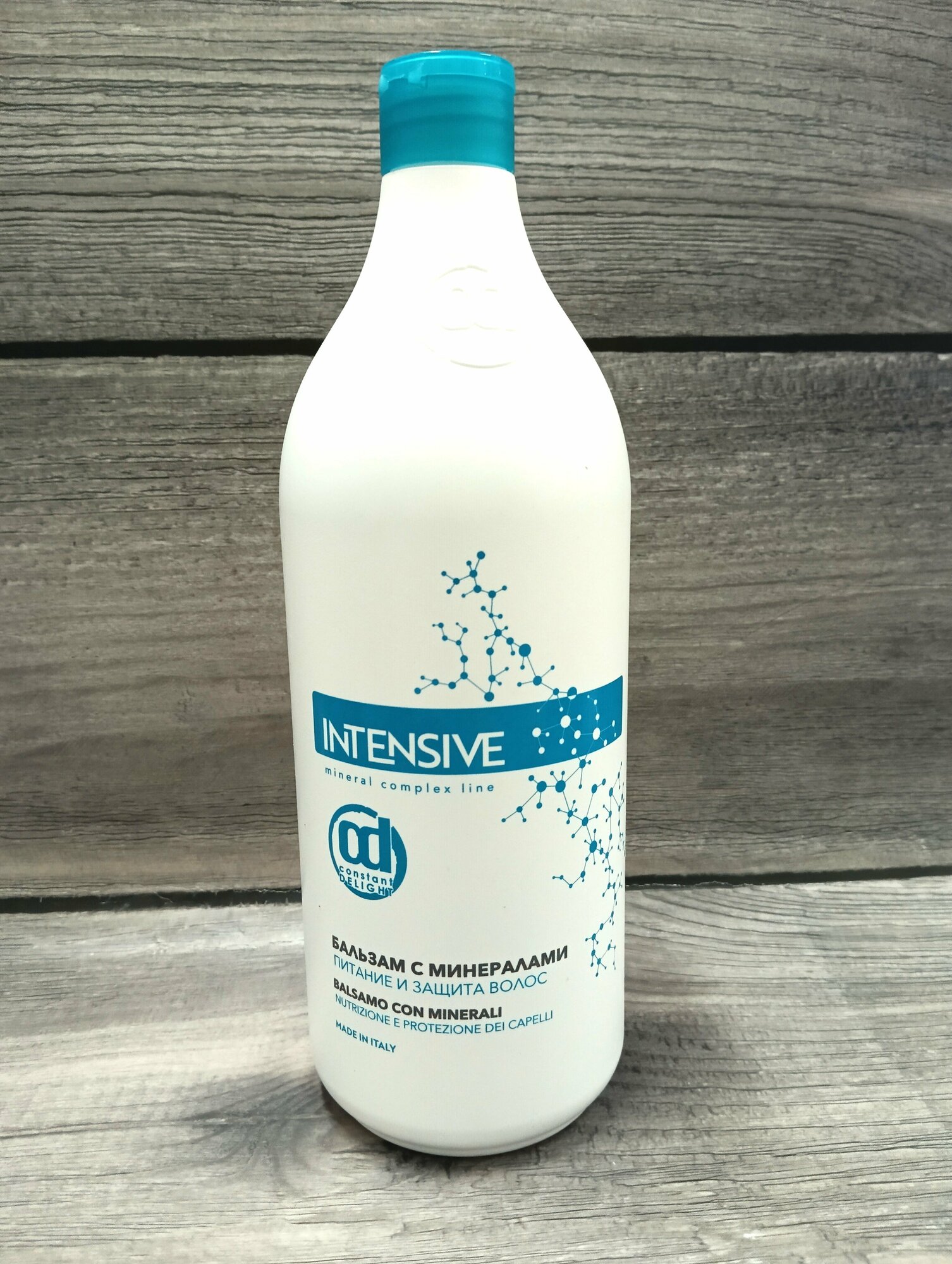 Бальзам INTENSIVE для питания и защиты волос CONSTANT DELIGHT с минералами 1000 мл