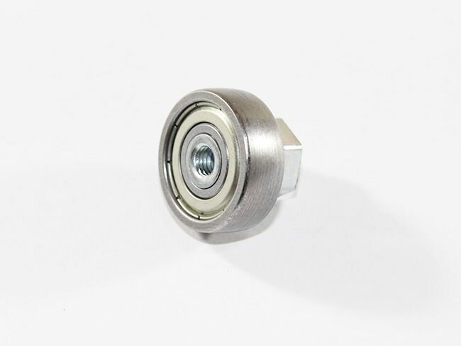 VERSUS Ролик с подшипником для сдвижной крыши М6х26 мм для полуприцепа 132-030010