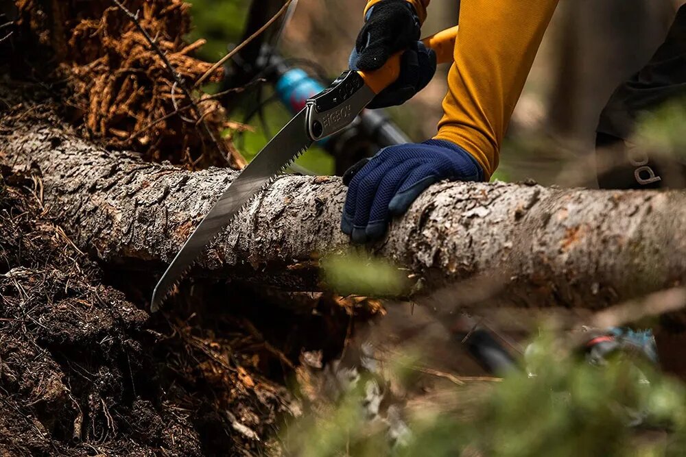 Пила туристическая Silky Bigboy 2000, длина лезвия: 36 см, складная конструкция