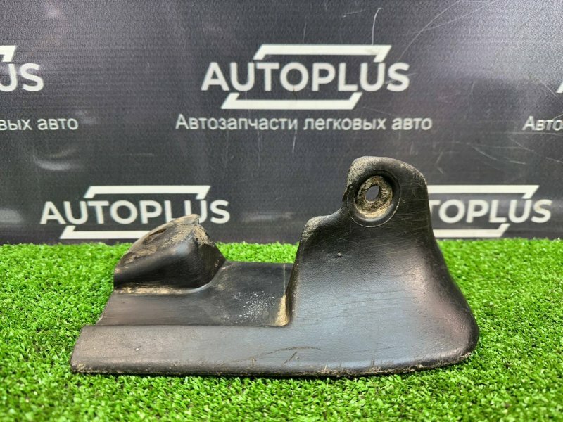 Брызговик Правый Задний Hyundai Accent 2005 (1.5 G4EC) Б/У с пробегом Арт. 11801
