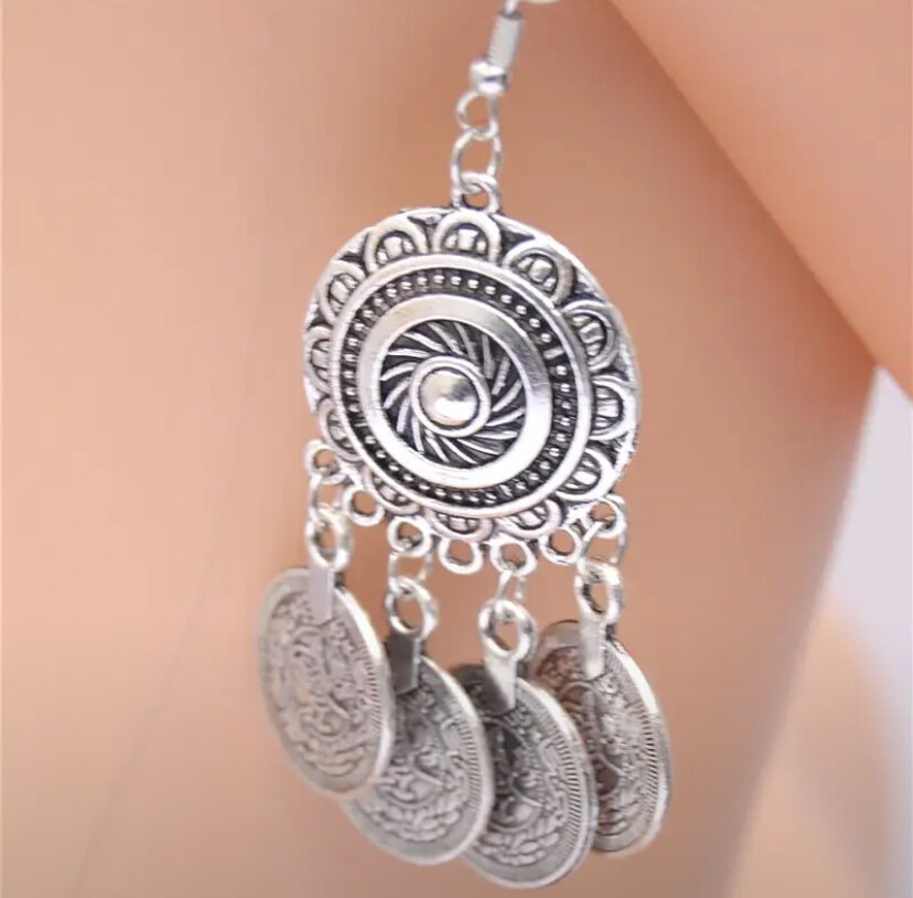 Серьги с подвесками