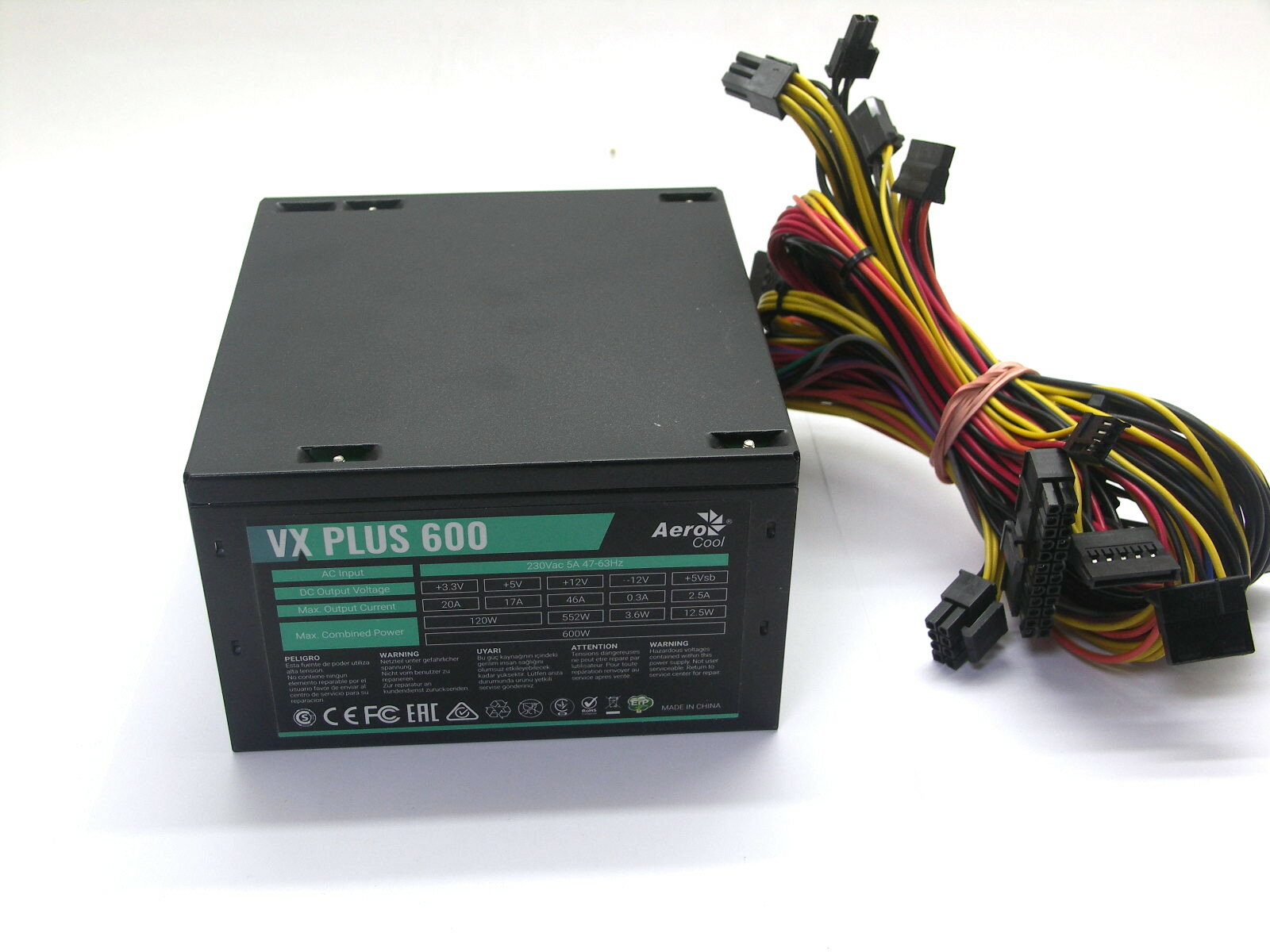 Блок питания 600W Aerocool VX PLUS 600 24+4+4/6+2+6+2PCI-E/4SATA/120fan ATX