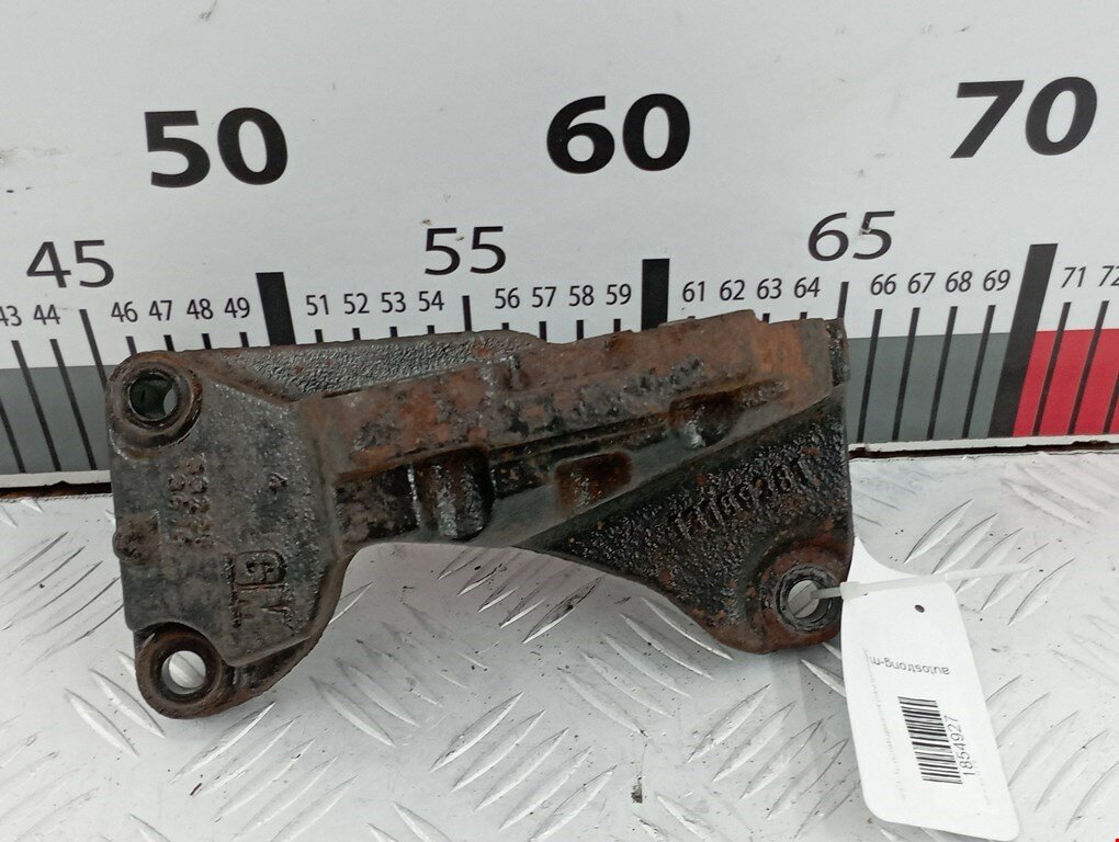 Кронштейн (крепление лапа) двигателя Opel Astra H 13189381 арт. 1854927