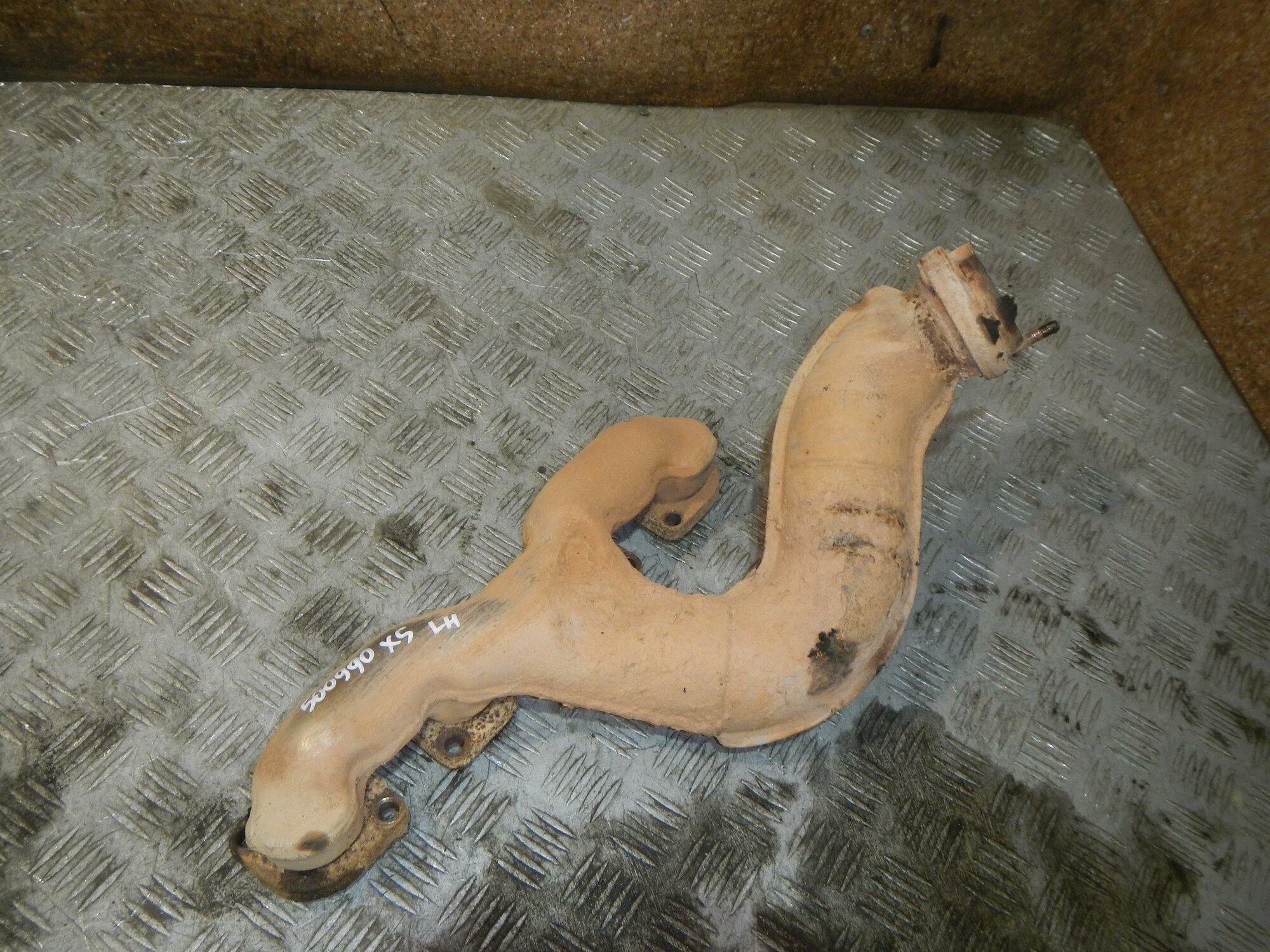 Б/У Коллектор выпускной, BMW (БМВ)-X5 (E53) (99-06) BMW X5 (E53) (99-06) левый Без видимых повреждений. 500990 BMW арт. 1...