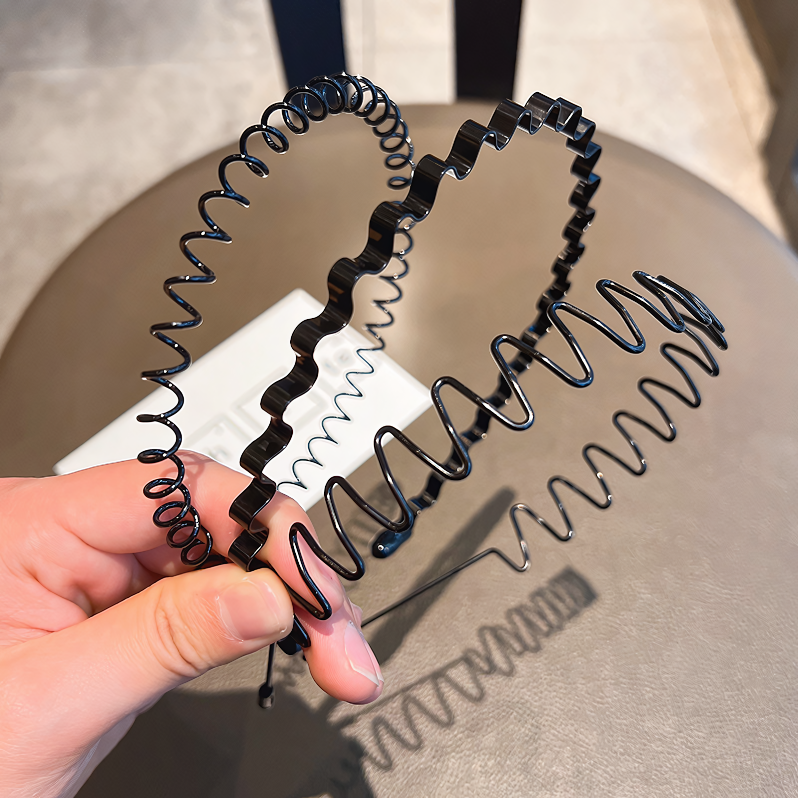 Ободки для волос фигурные, металлические, комплект из 3 штук, цвет черный