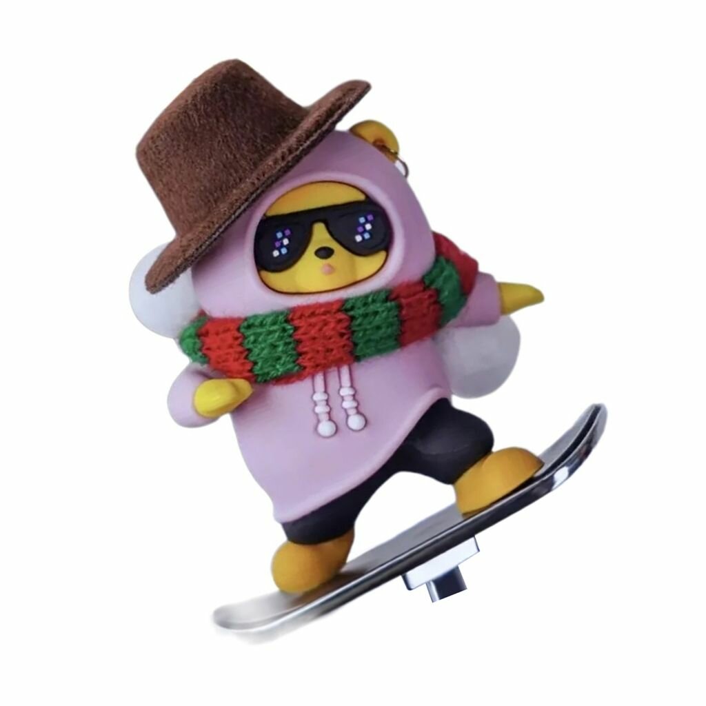 Машинка с медведем на скейтборде