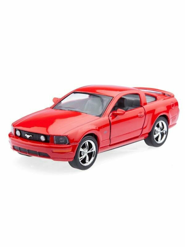 Модель машины KINSMART "2006 Ford Mustang GT " инерция 1:36