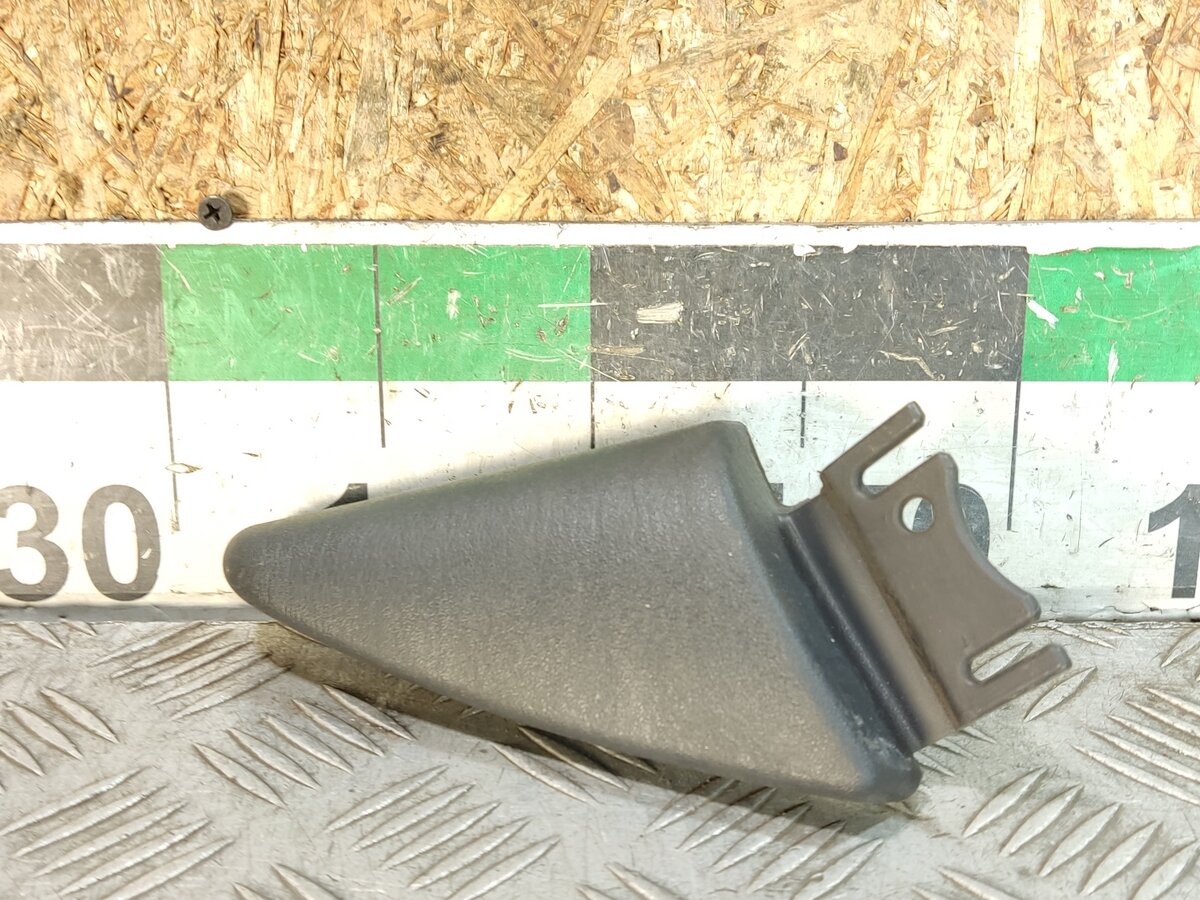 Крышка зеркала внутренняя правая GAZ Volga Siber 0UT15XDVAA