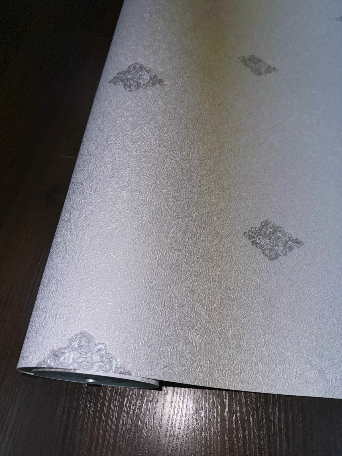 Обои Аспект 70277-46, виниловые на флизелиновой основе, светостойкие, 1.06х10м, серо-сиреневые