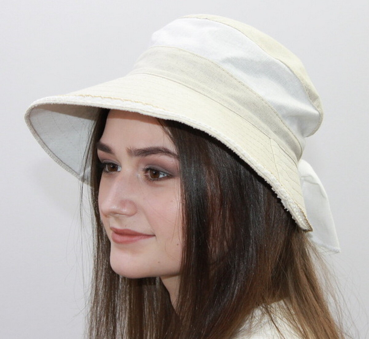 Шляпа льняная для женщин