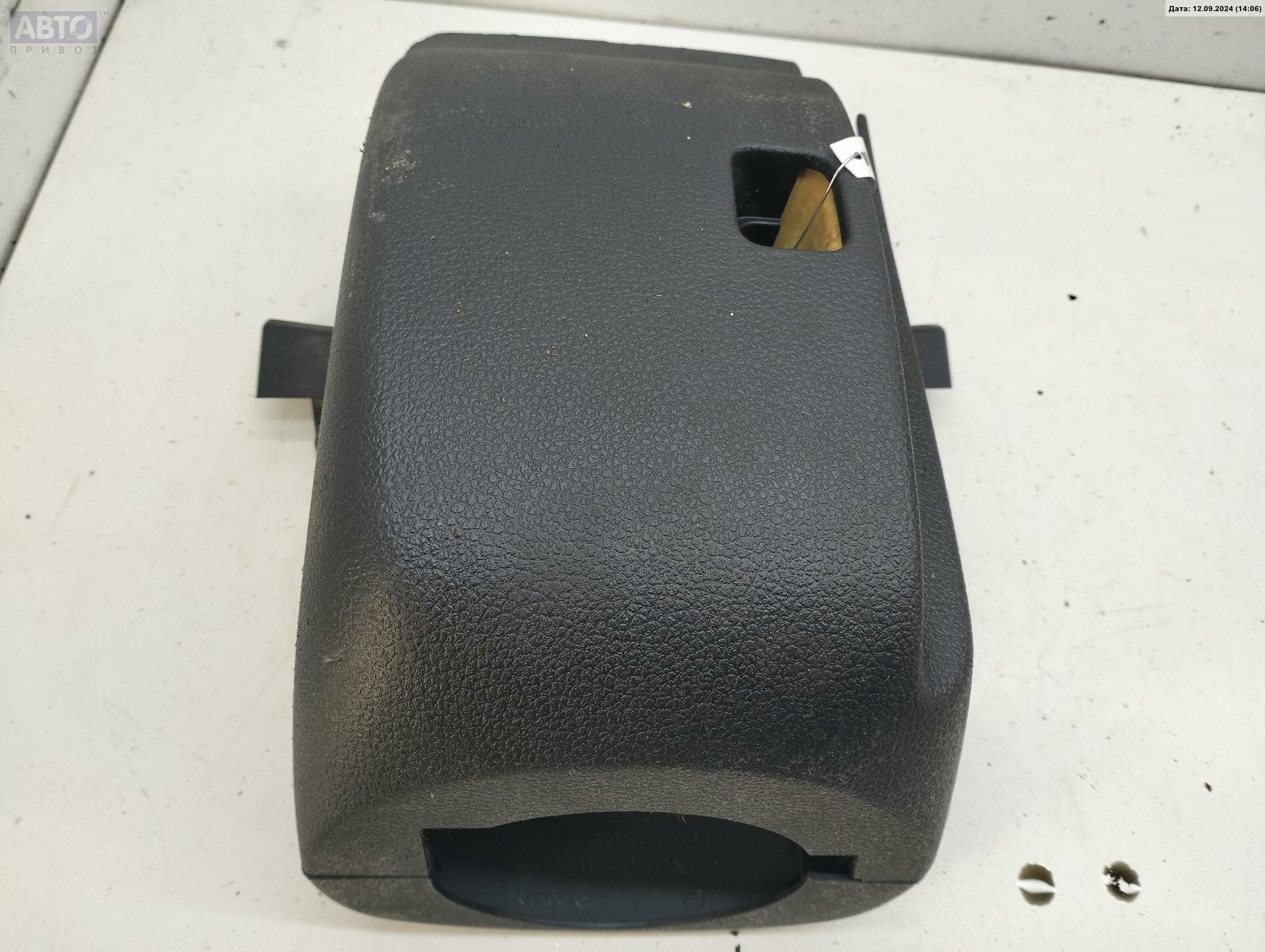 Кожух рулевой колонки Volkswagen Golf-5